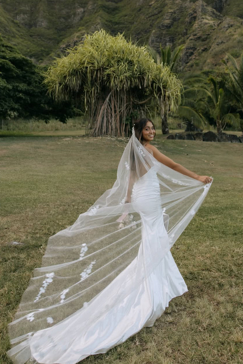 Grace Bride Anthoni in Zsa Zsa – Grace Loves Lace AU