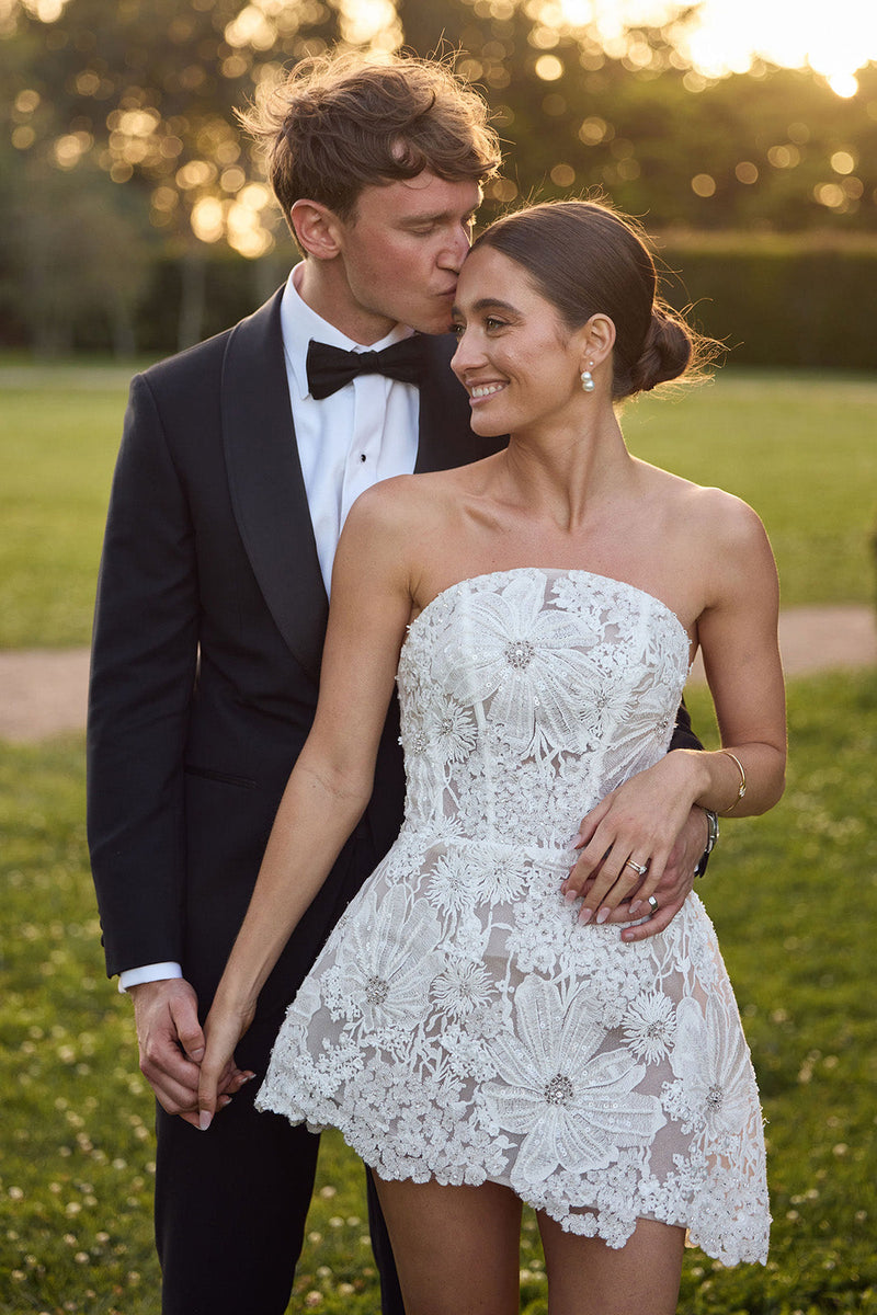 Grace Bride Clara in the Ravella Gown – Grace Loves Lace AU