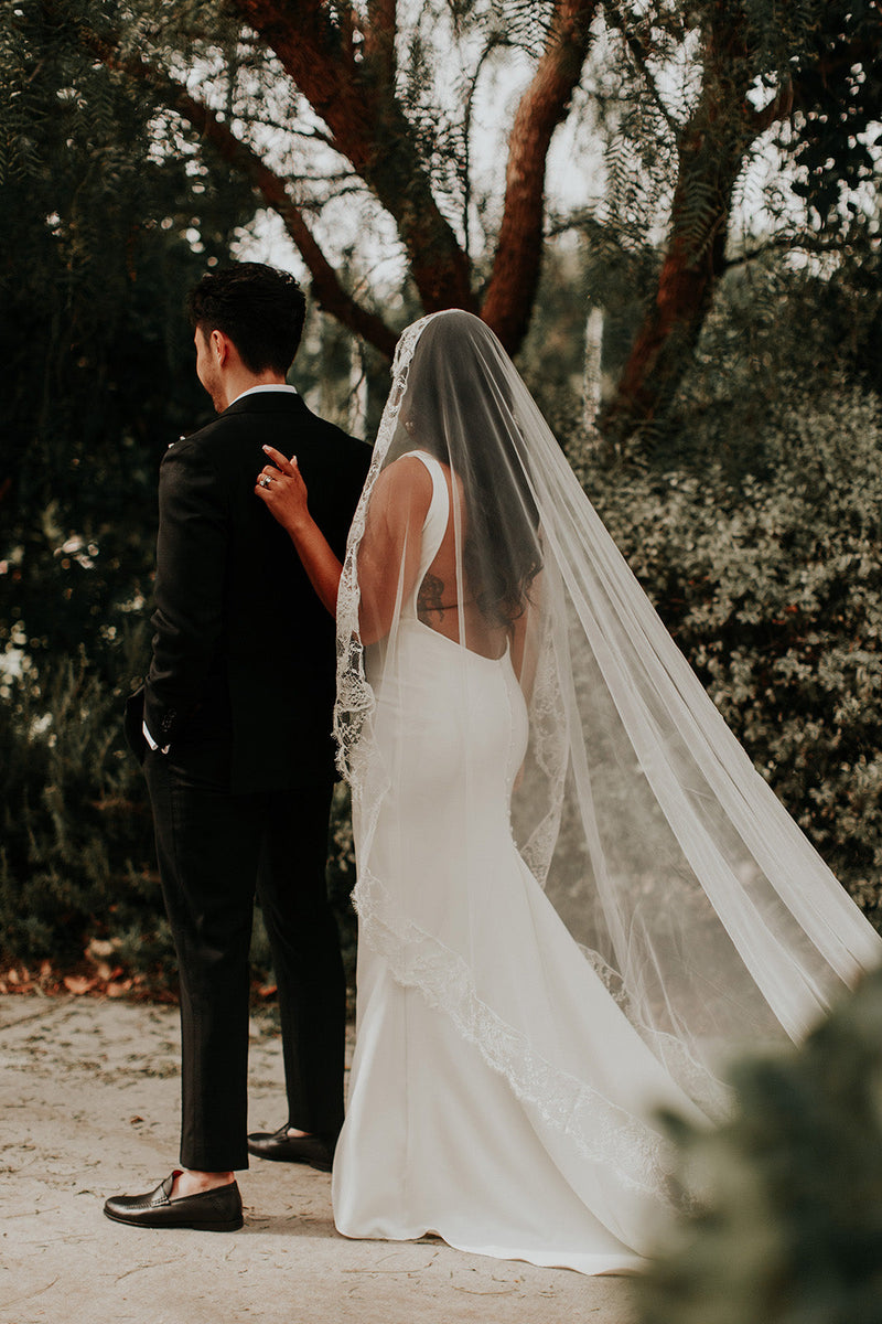 Grace Bride Kaitlin in the Martini Gown – Grace Loves Lace AU