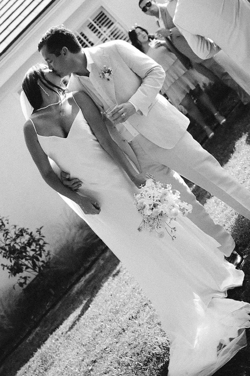 Grace Bride Carly in the Oceania Gown – Grace Loves Lace AU