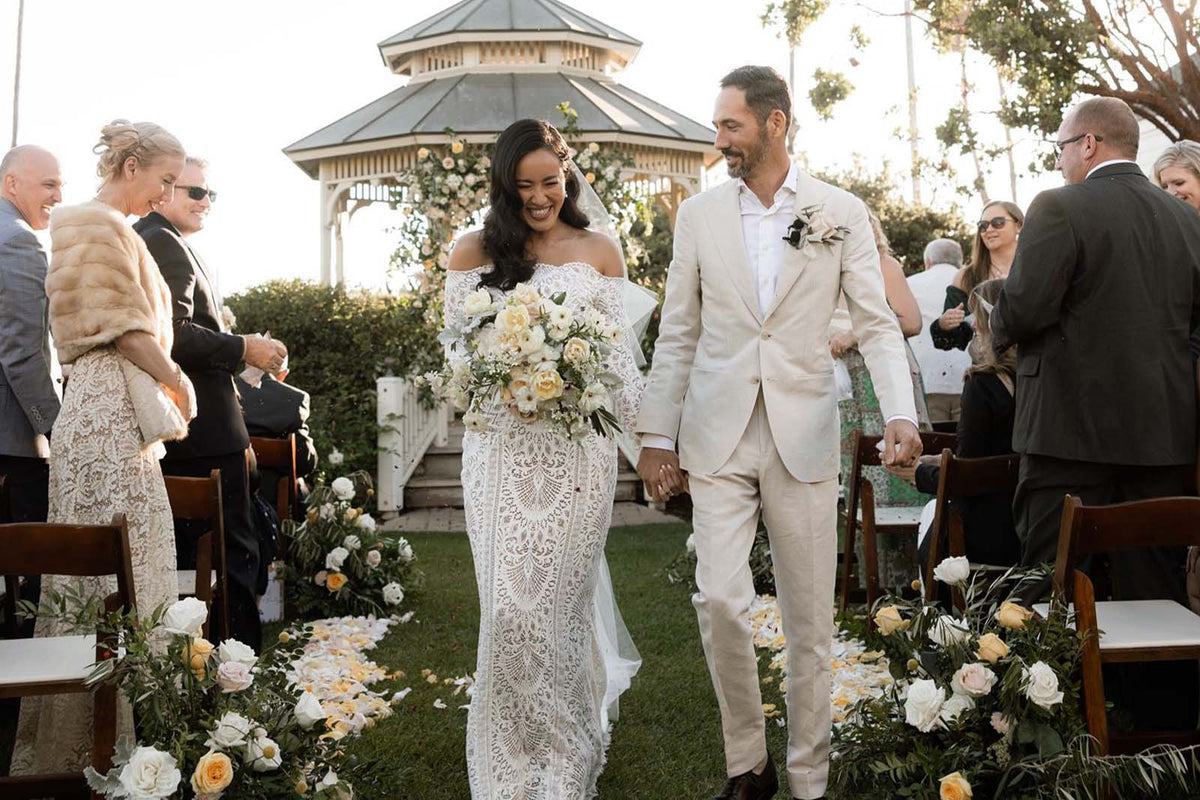 Anthony and Kimberly in the Nathalia – Grace Loves Lace AU